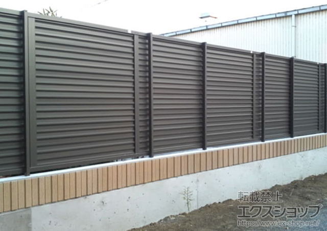 栃木県足利市のLIXIL リクシル(TOEX)フェンス・柵施工例(プリレオR9型フェンス フリーポールタイプ:14403011-2)