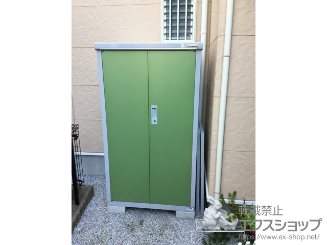 のイナバ物置・収納・屋外倉庫施工例(アイビーストッカー 900×755×1603 BJX-097D-LG:34810137-1)