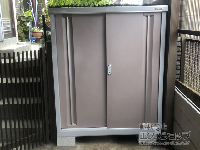 東京都八王子市のイナバ物置・屋外倉庫施工例(シンプリー 一般型 1100×515×1303（MJX-115C） MJX-115C-AR:66182861-2)