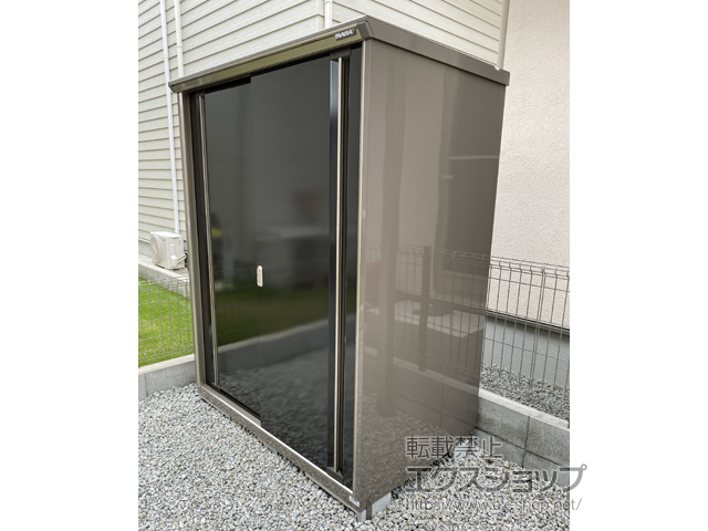 大阪府富田林市のイナバ物置・屋外倉庫施工例(ナイソーシスター 1520×920×1903 KMW-159E-P:64311968-2)