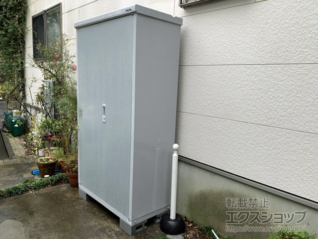 東京都清瀬市のイナバ物置・収納・屋外倉庫施工例(アイビーストッカー 1100×515×1903 BJX-115E-PS:100285111-1)