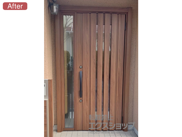 兵庫県神戸市のLIXIL リクシル（トステム）玄関ドア施工例(リシェント玄関ドア3 断熱K4仕様 片袖仕様(ランマ無)R G14型 ※手動仕様:100664511-1)