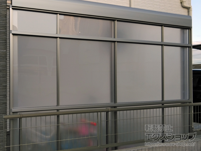 栃木県鹿沼市のLIXIL(リクシル)ストックヤード施工例(スピーネストックヤードF型 パネルタイプ スクリーン仕様 積雪～20cm対応 ...