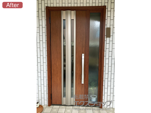 岡山県岡山市のLIXIL リクシル（トステム）玄関ドア施工例(リシェント玄関ドア3 断熱K4仕様 片袖仕様(ランマ無)L G77型 ※手動仕様:85097383-1)