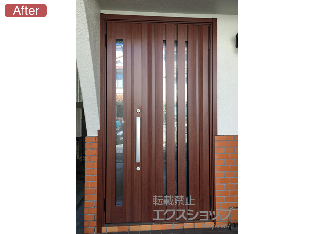 大阪府摂津市のLIXIL リクシル（トステム）玄関ドア施工例(リシェント玄関ドア3 断熱K4仕様 親子仕様(ランマ無)R G14型 ※手動仕様:86312183-1)
