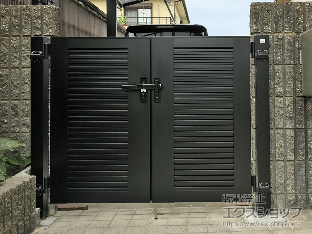 和歌山県和歌山市のLIXIL リクシル(TOEX)門扉施工例(開き門扉AB YM1型 両開き 柱使用:87371884-1)