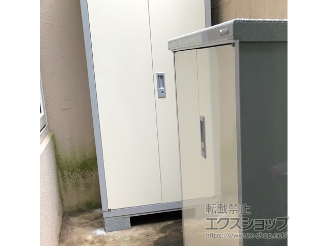 神奈川県横浜市のイナバ物置・屋外倉庫施工例(アイビーストッカー 900×515×1903（BJX-095E） BJX-095E-FW:90082695-2)