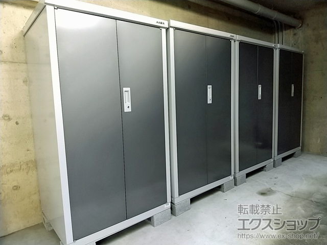 東京都多摩市のイナバ物置・屋外倉庫施工例(【4台】タイヤストッカー 900×755×1603（BJX-097DT） BJX-097DT-PG:96329398-1)